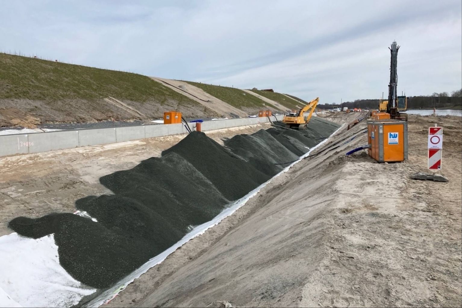 Spezial Wasserbau | Bagger- und Betonarbeiten - Colcrete GmbH & Co. KG